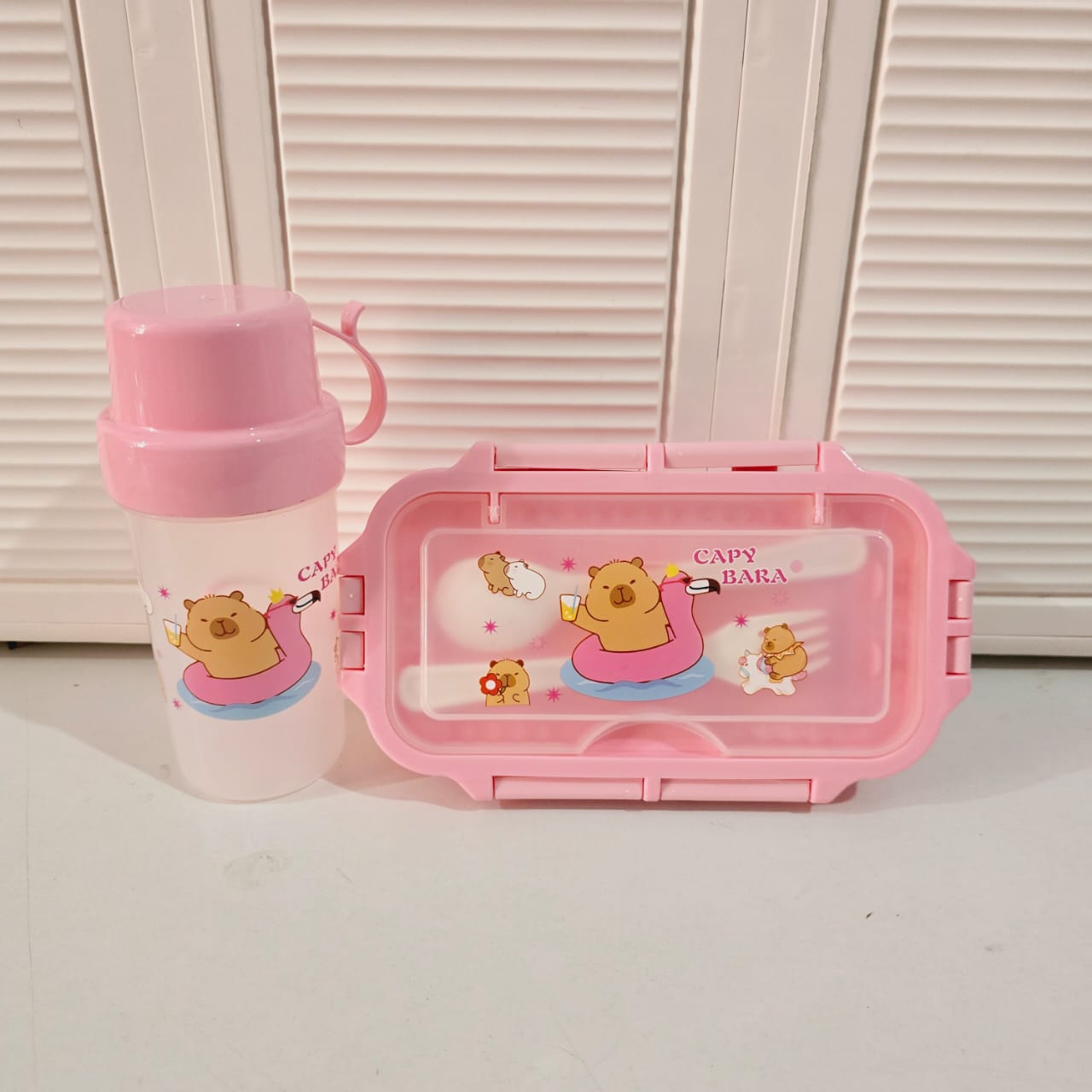 SET DE TUPPER Y VASO DISEÑO CAPYBARA MOD# 25016