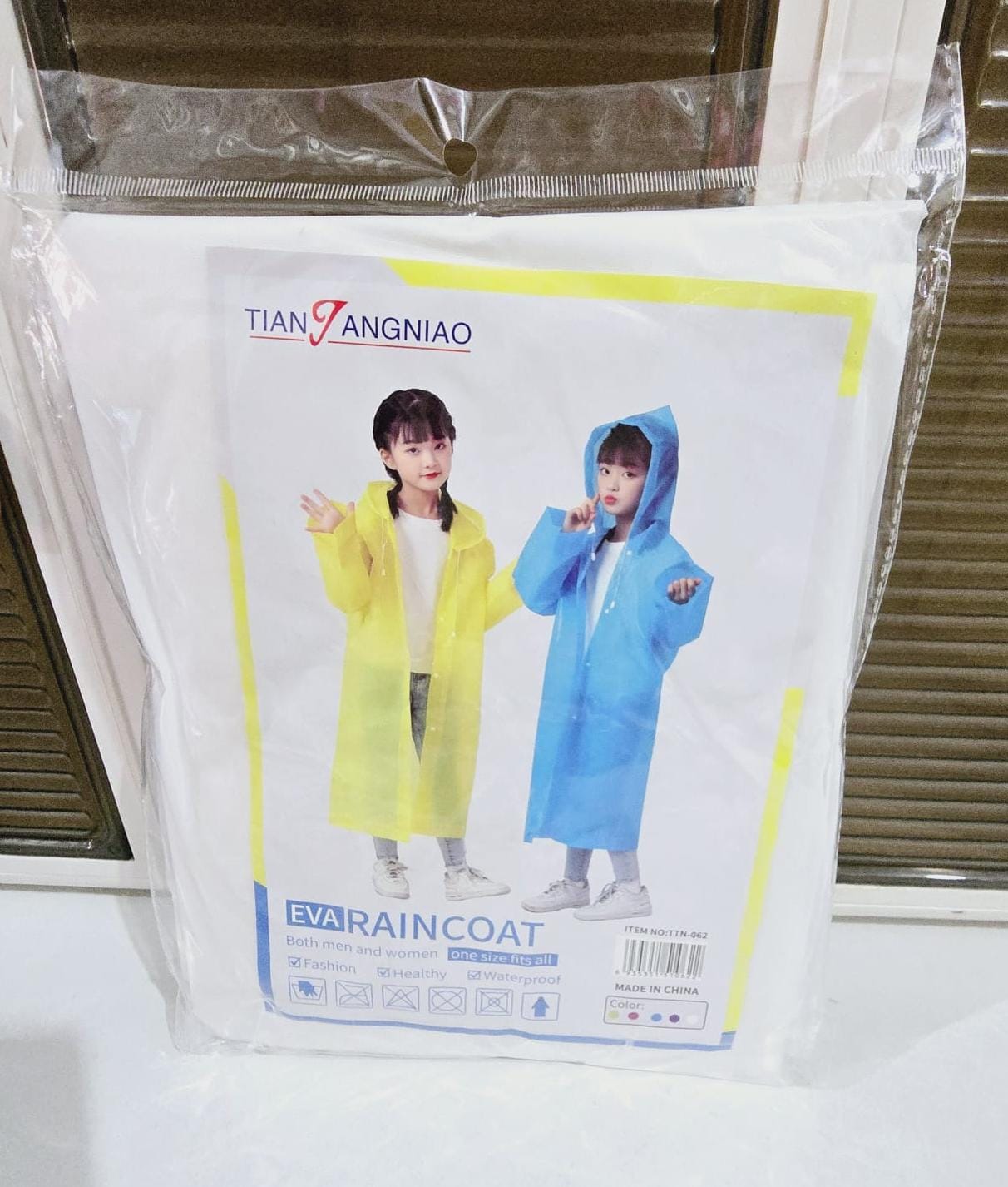 PAQ.5 PZA IMPERMEABLE INFANTIL EVA HGQ MODELO #TTN-062