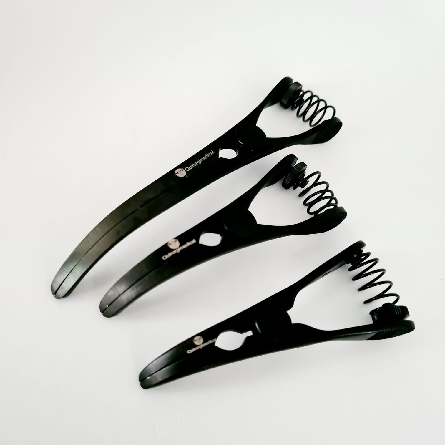CLAMP VASCULAR BULLDOG CURVO DE 10CM