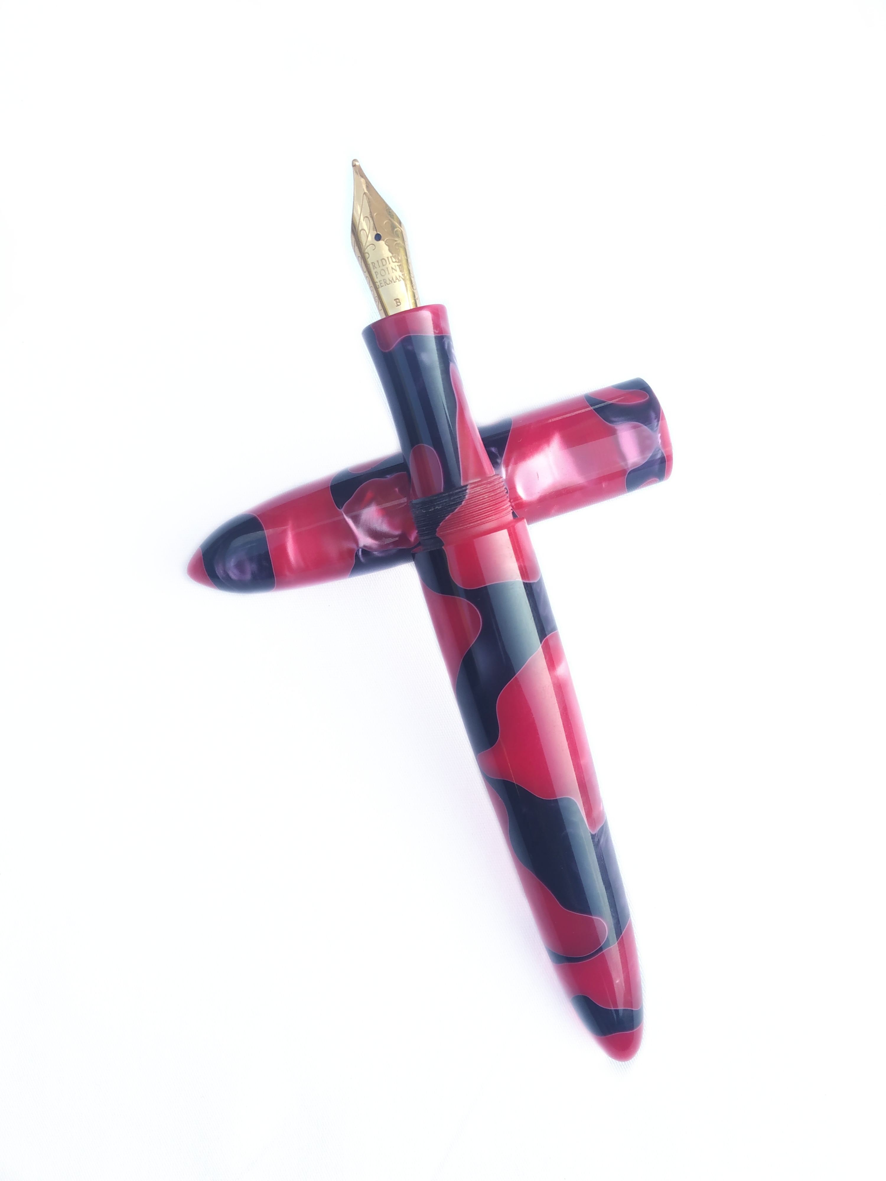 Giant 9B Model