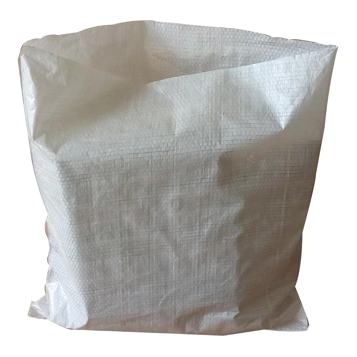 Bolsas de rafia blancas enrolladas