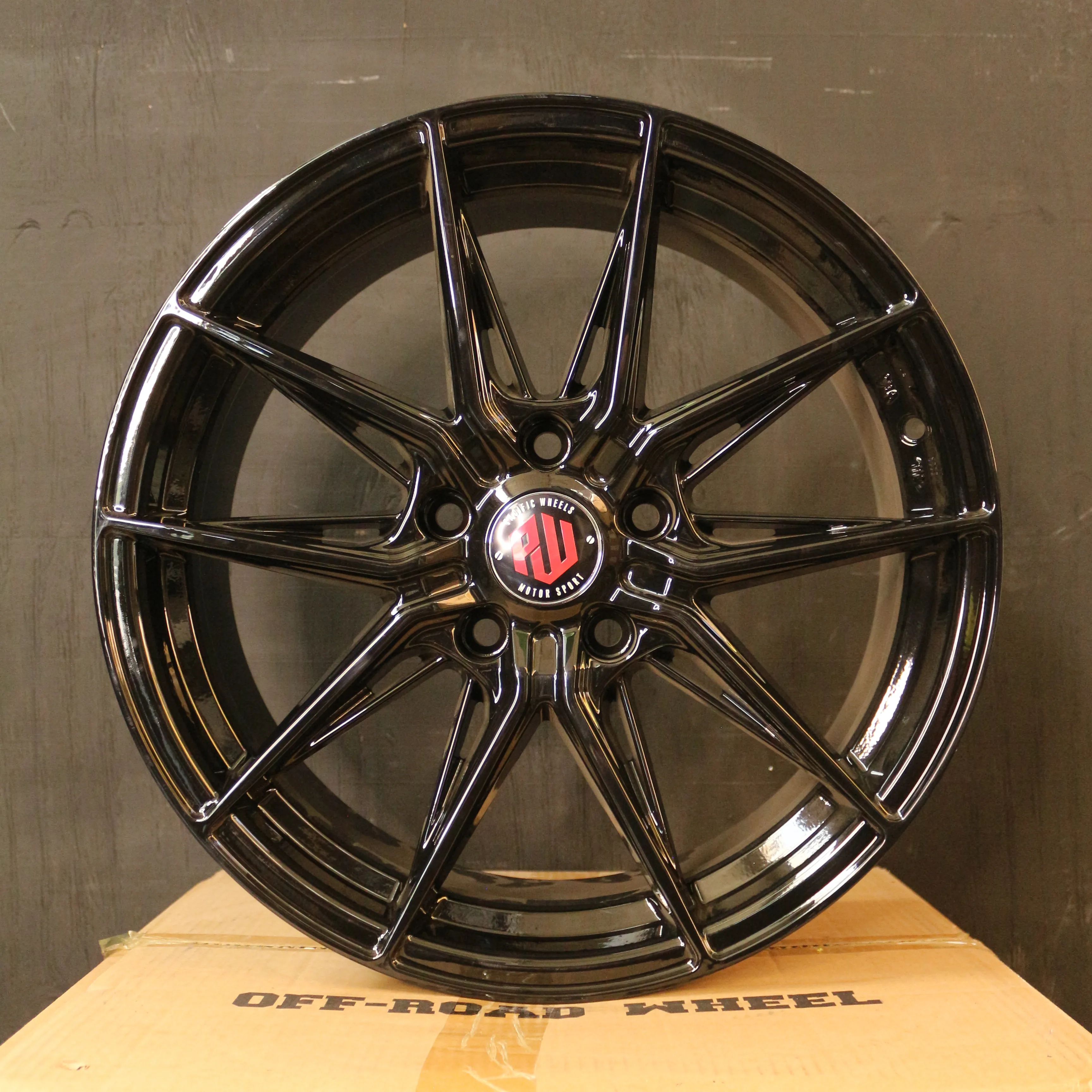 Llanta Aro17X7.5 5X114 B Et 35 | Compra Online | SAMCOR