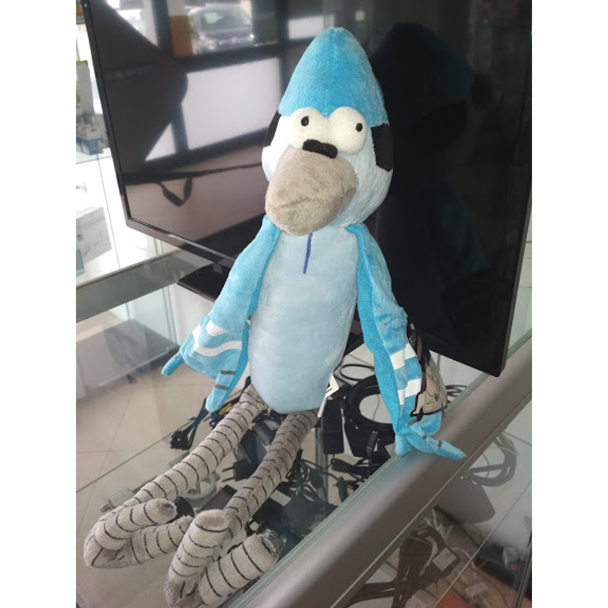 Peluche Regular Show Mordecai 48cm | SatLine 24