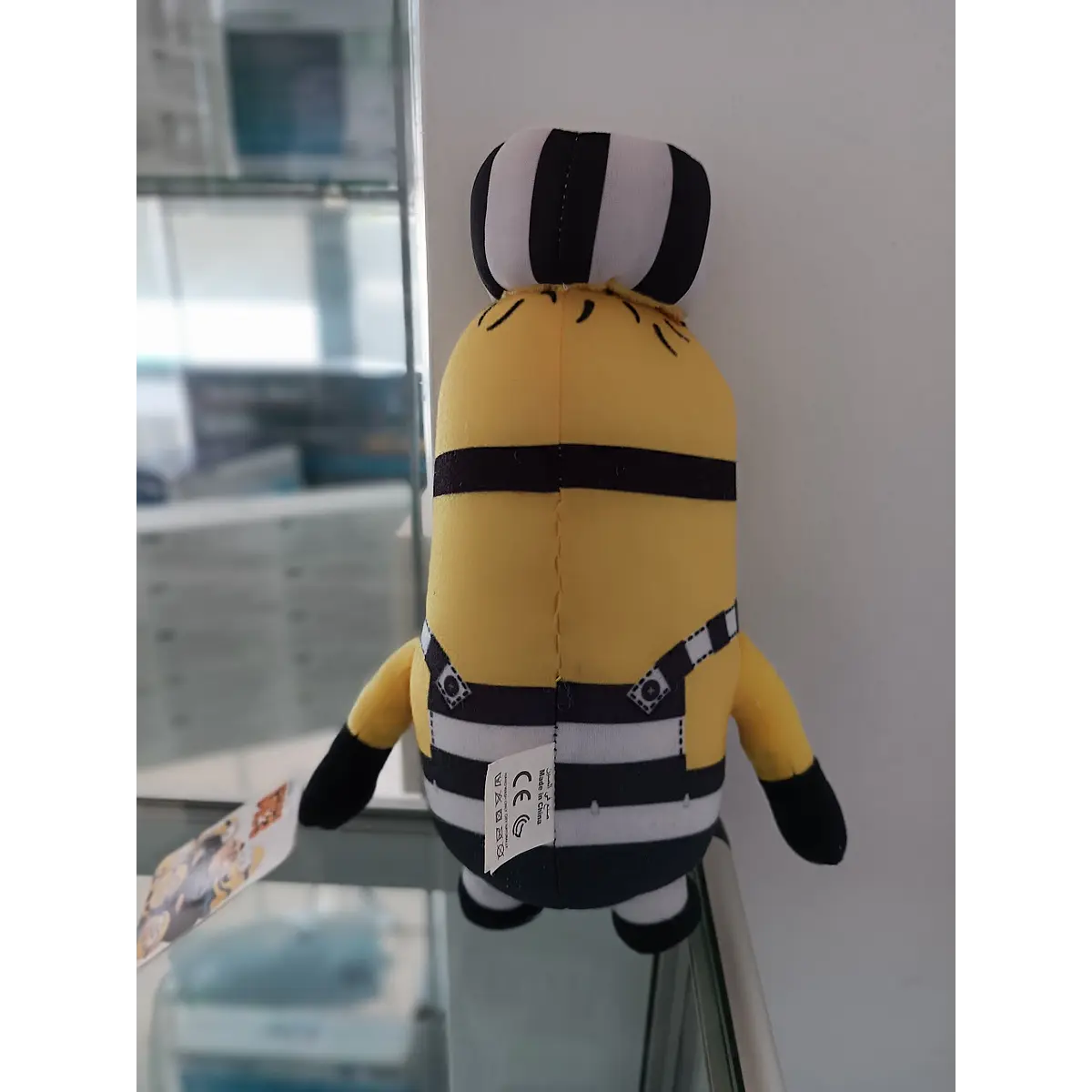 Peluche Minions Despicable Me 3 Prisioneiro 123 28cm | SatLine 24