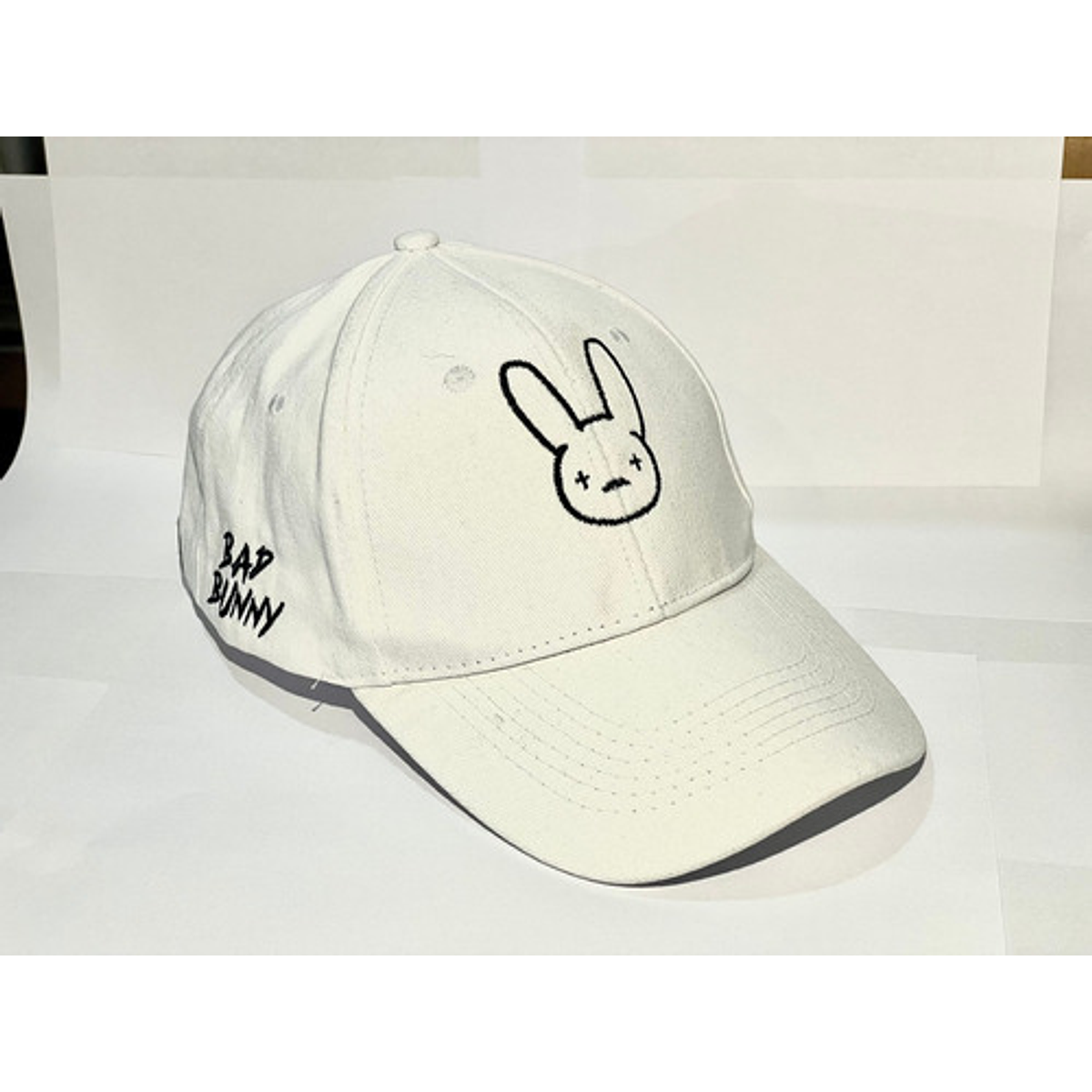 Jockey Blanco Bad Bunny Bordado