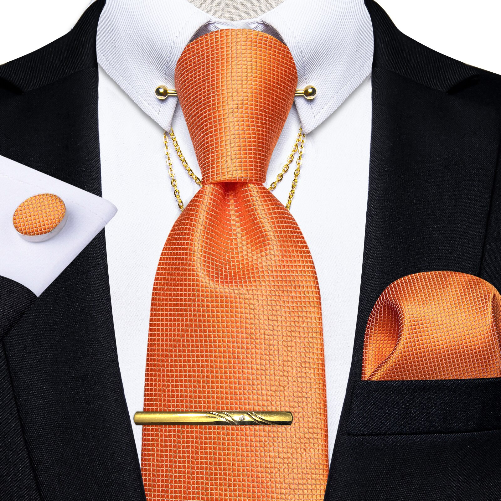 Corbata + Pin cadena dorado + Clip dorado + paño + colleras