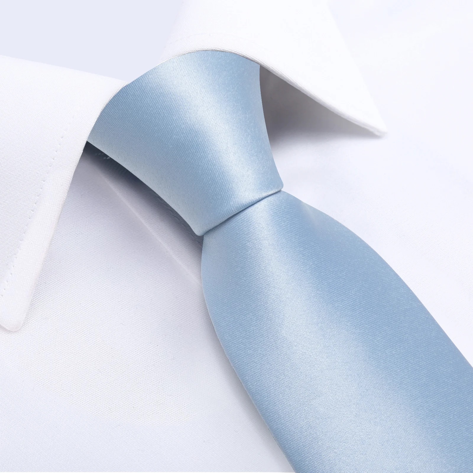 Corbata celeste, paño y colleras. Modelo Azul Cielo Italiano