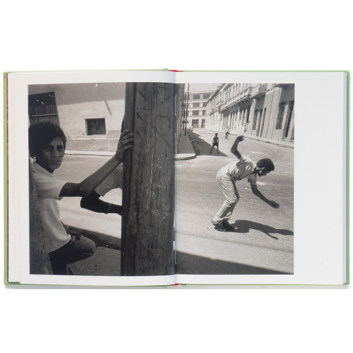 LIBRO: SUSAN MEISELAS ON THE FRONTLINE (Inglés)