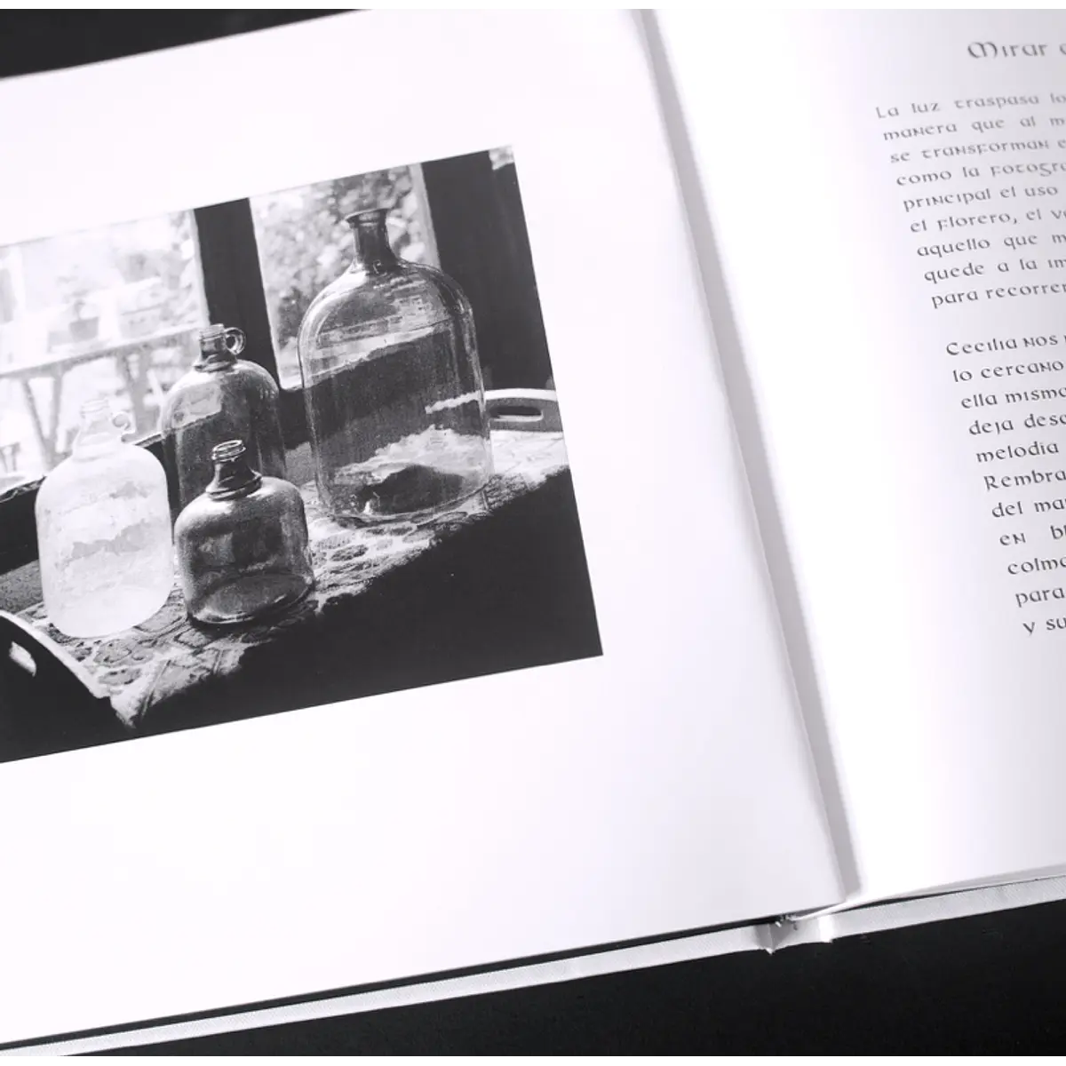 LIBRO: RES DOMUS. CECILIA AGUERO CALVO (tapa dura)
