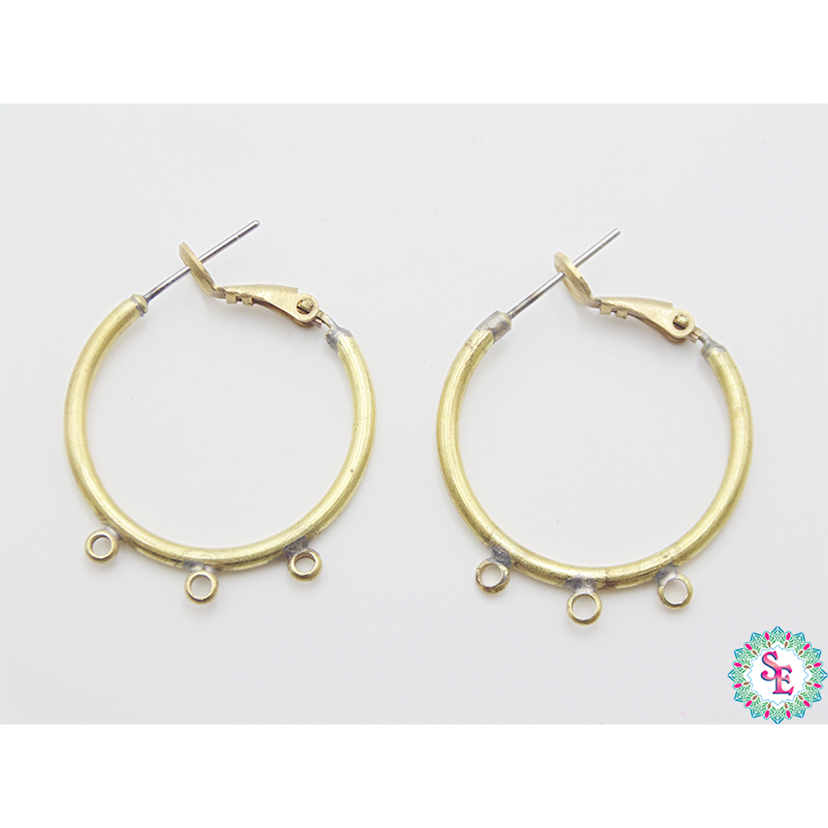 LATON 33 HERRAJE ARETE CANDONGA 25*2MM X 10 PAR