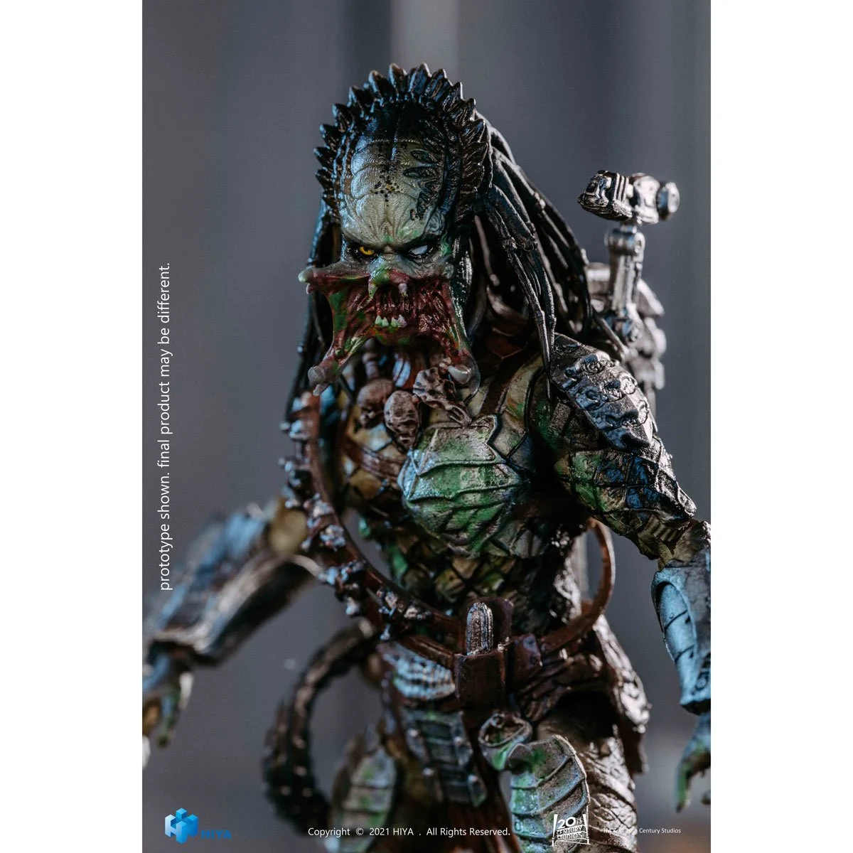 Battlel Damaged Wolf Predator AVPR Exquisite Mini 1:18