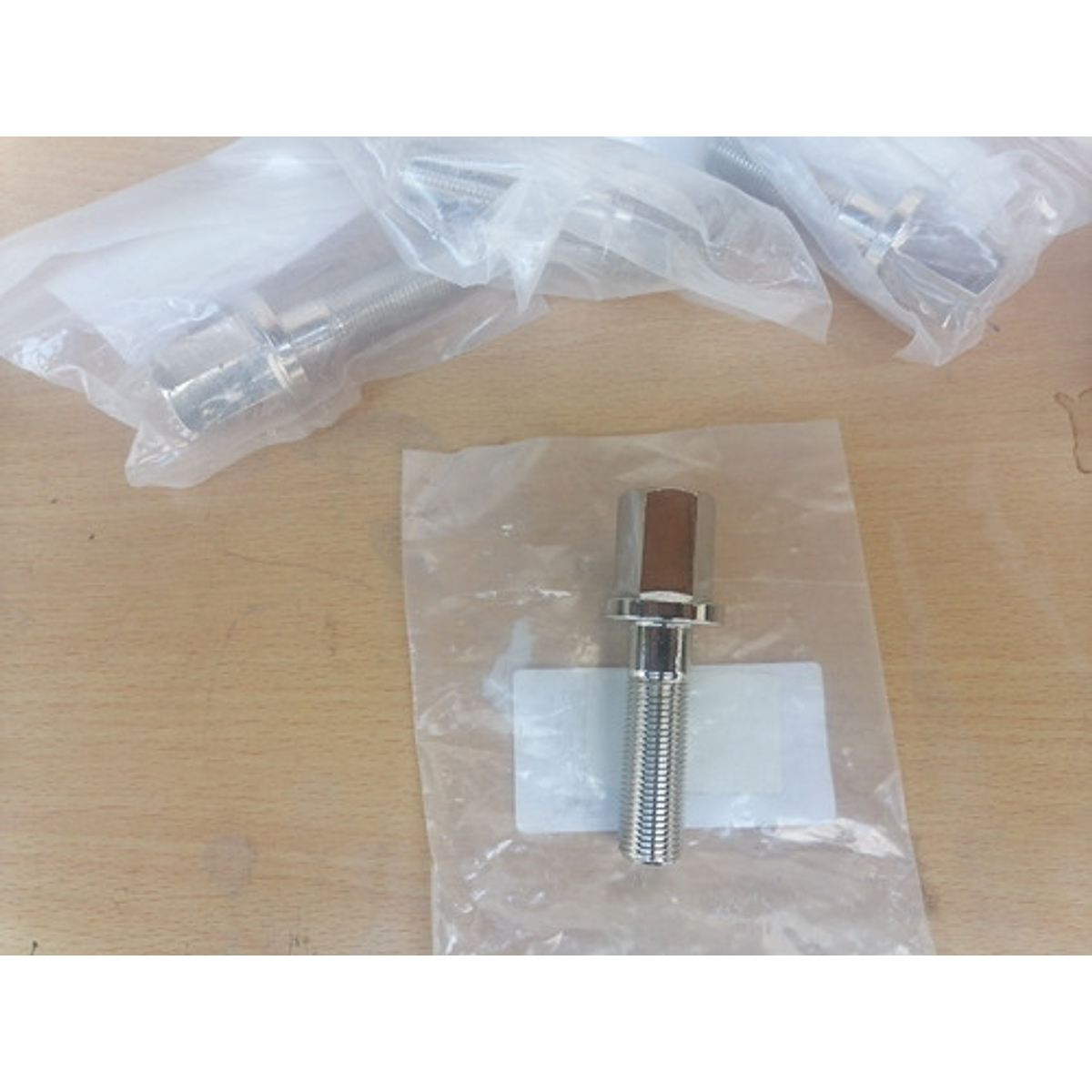 Perno Cigueñal Mitsubishi L200, Montero G2 2007-2015 | Tellotec Repuestos Mitsubishi L200 ...