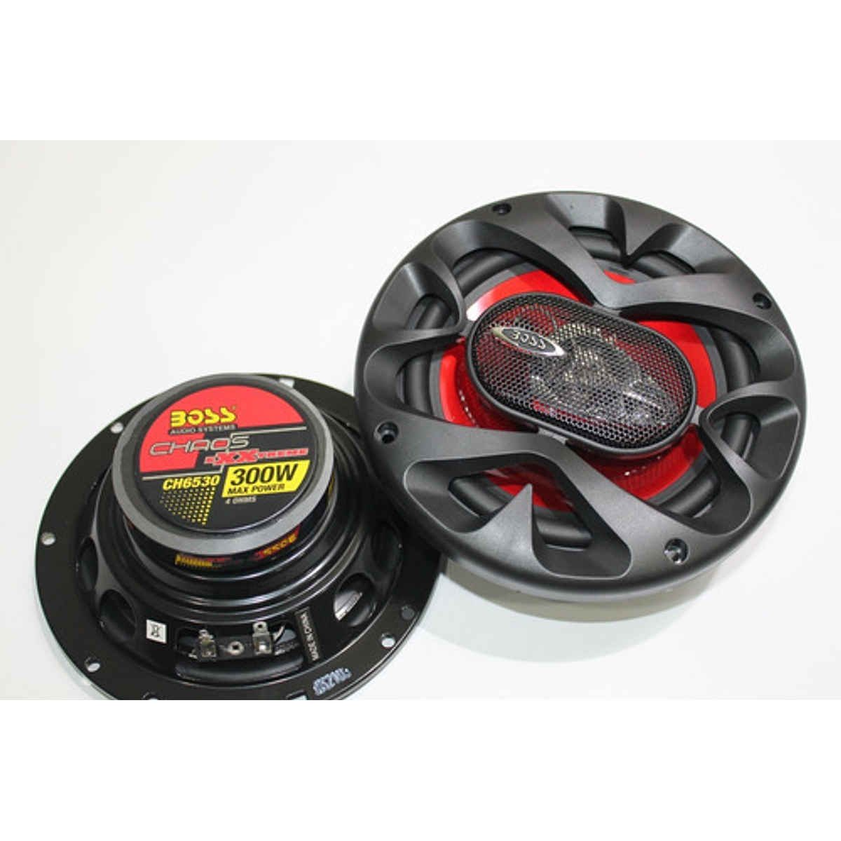 Parlante Boss Audio Systems 300 Watts Ch6530 | Tellotec Repuestos ...