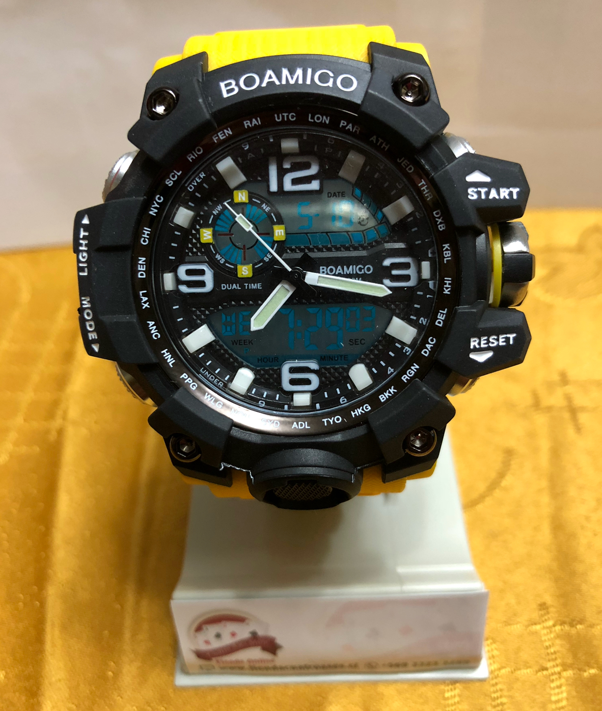 Reloj Boamigo 1155 amarillo