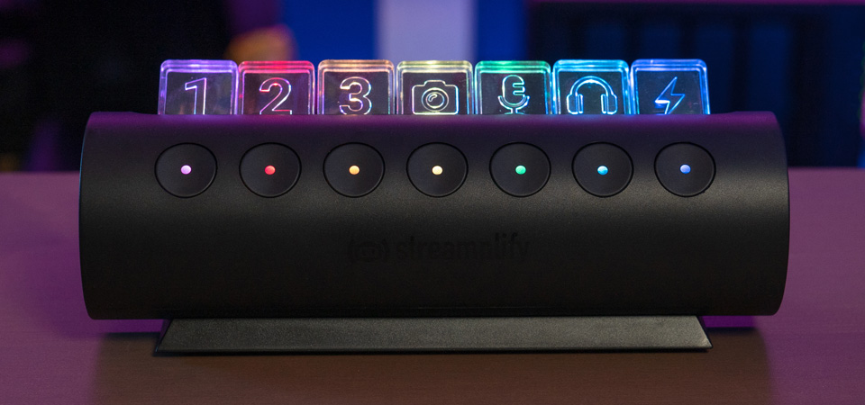 HUB 7 PUERTOS USB RGB - STREAMPLIFY