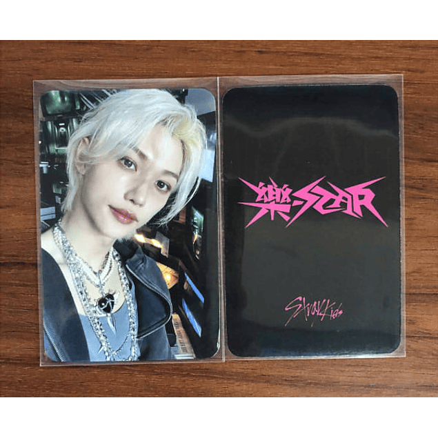 STRAY KIDS - ROCK-STAR APPLE MUSIC POB