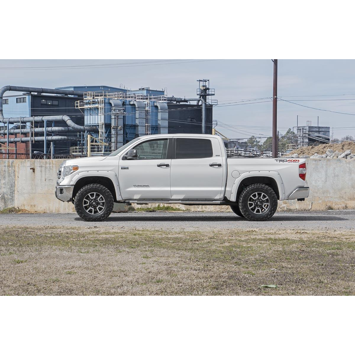 Leveling kit Toyota Tundra 07-21 2.5-3 Rough Country