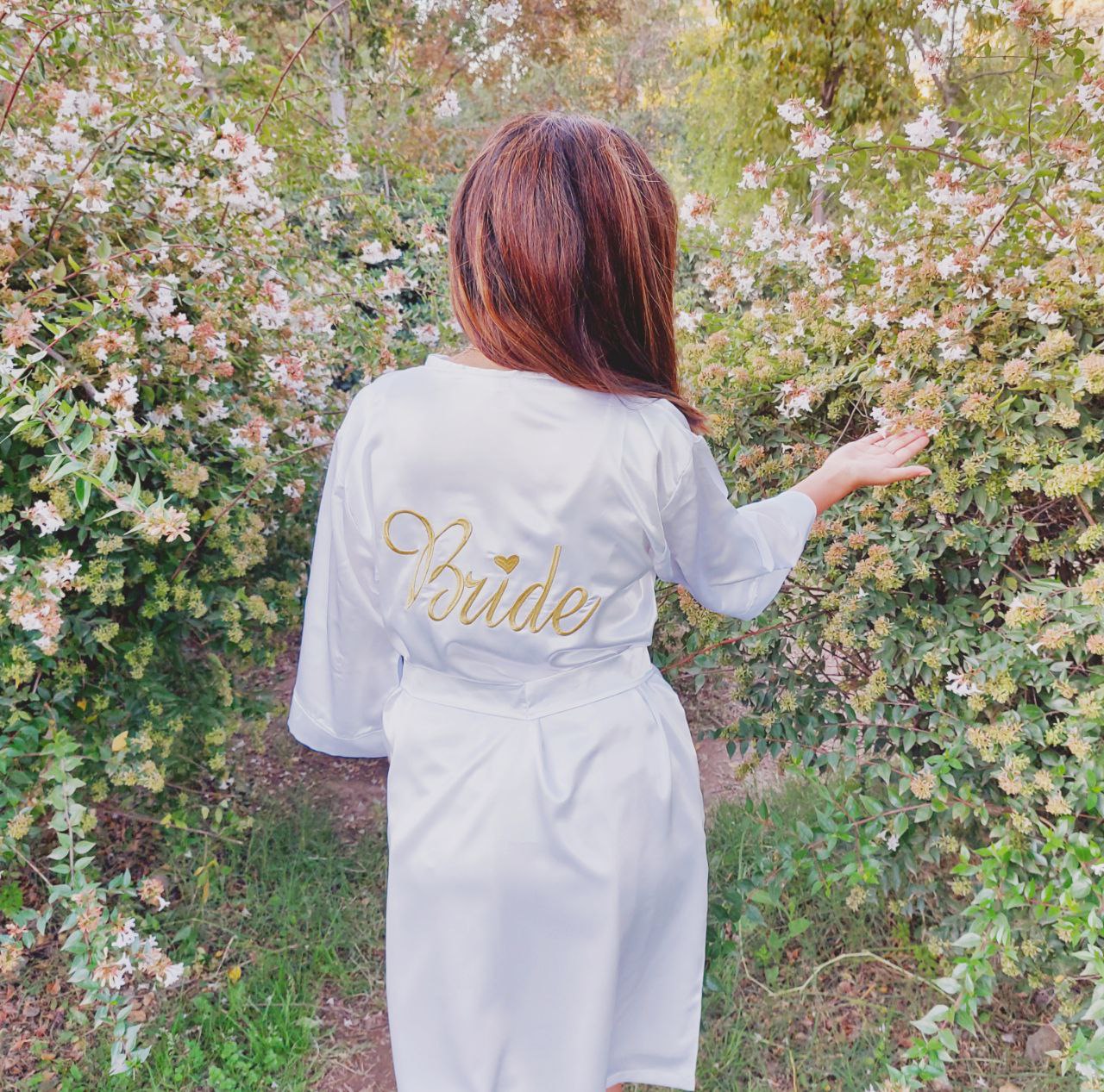 Bata Bordada Bride Corazón