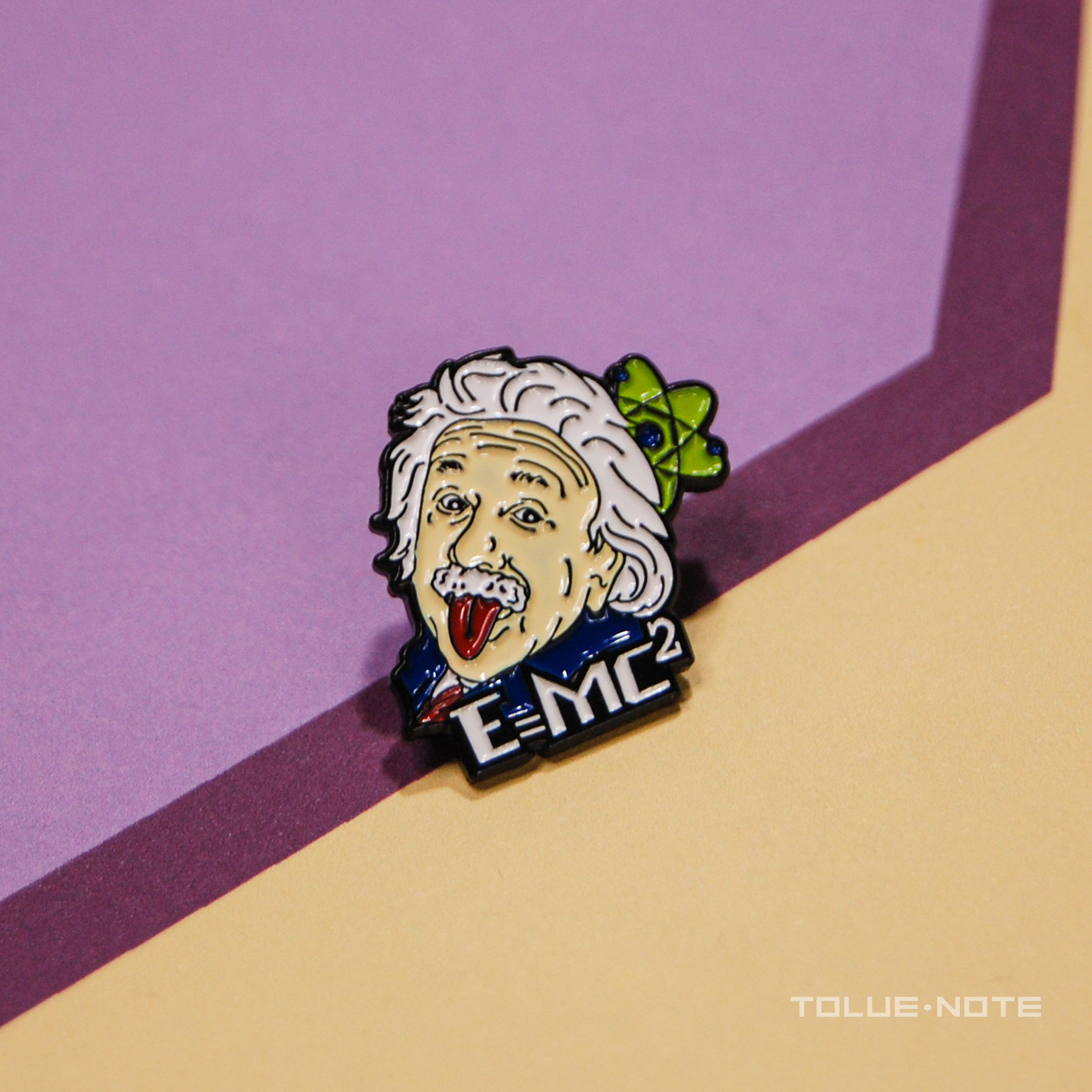 Pin - Albert Einstein