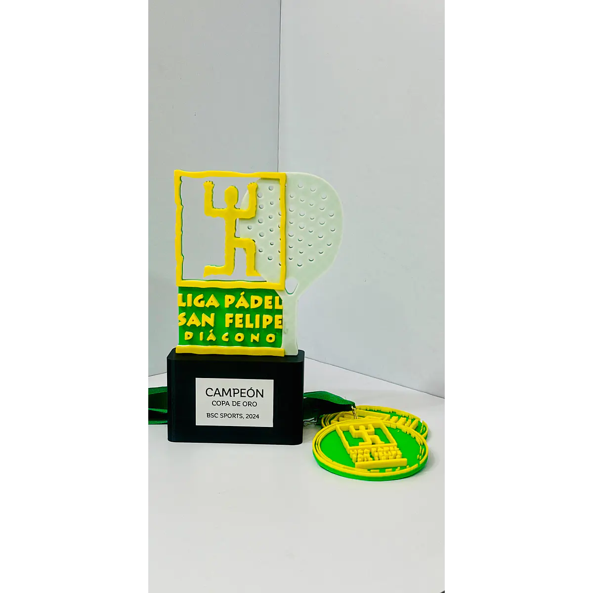 Trofeos liga padel San Felipe Diacono