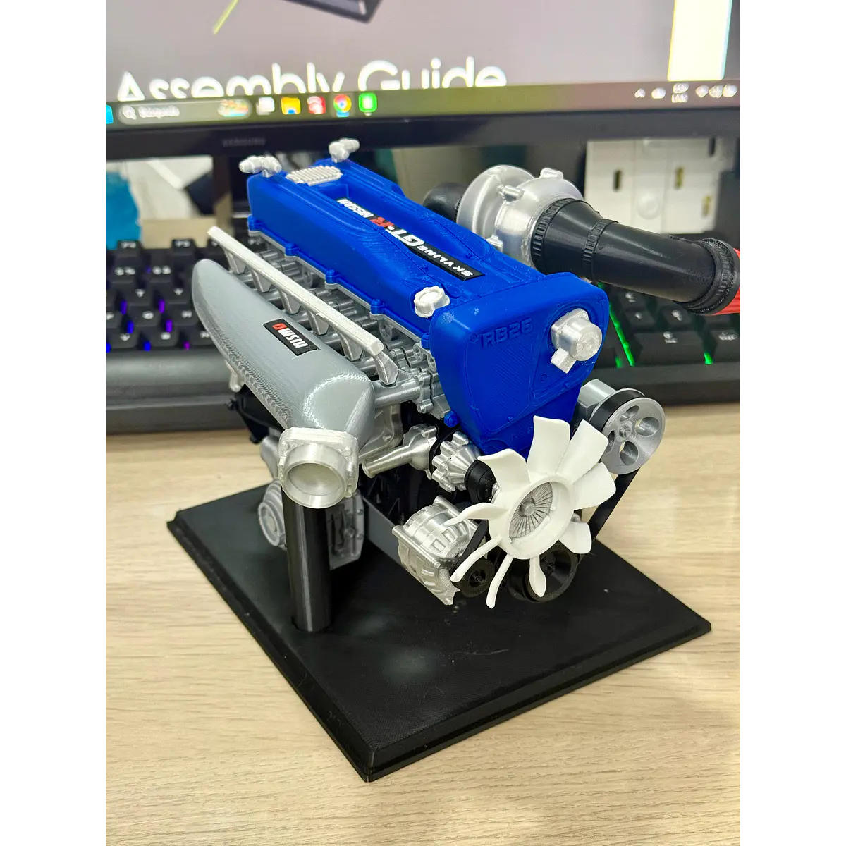 Motor a escala 2JZ Toyota Supra