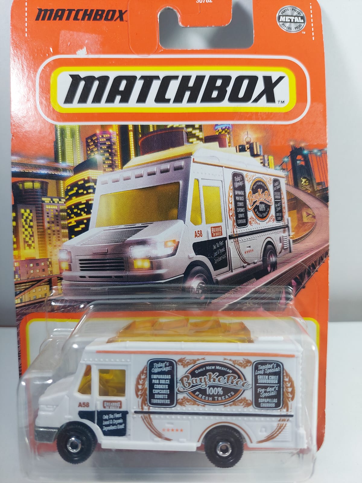 CHOW MOBILE Matchbox, Escala 1-64