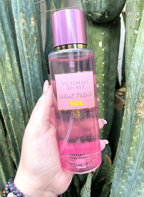 Velvet Petals Sol Fragance - Victoria Secret