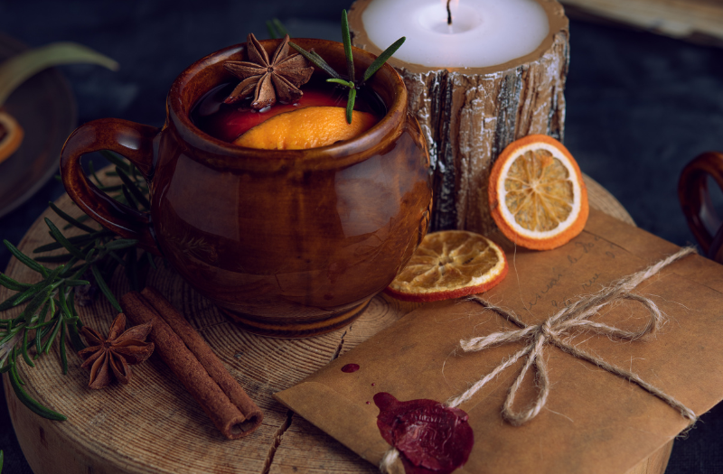 Celebrando la magia de Yule: ideas encantadoras para decorar