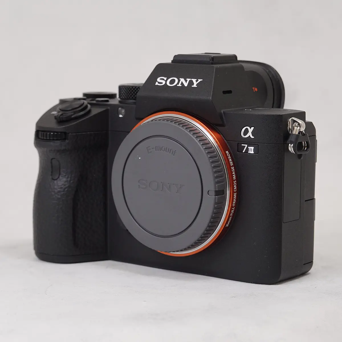 Sony a7III + 28-70 KIT - Usada