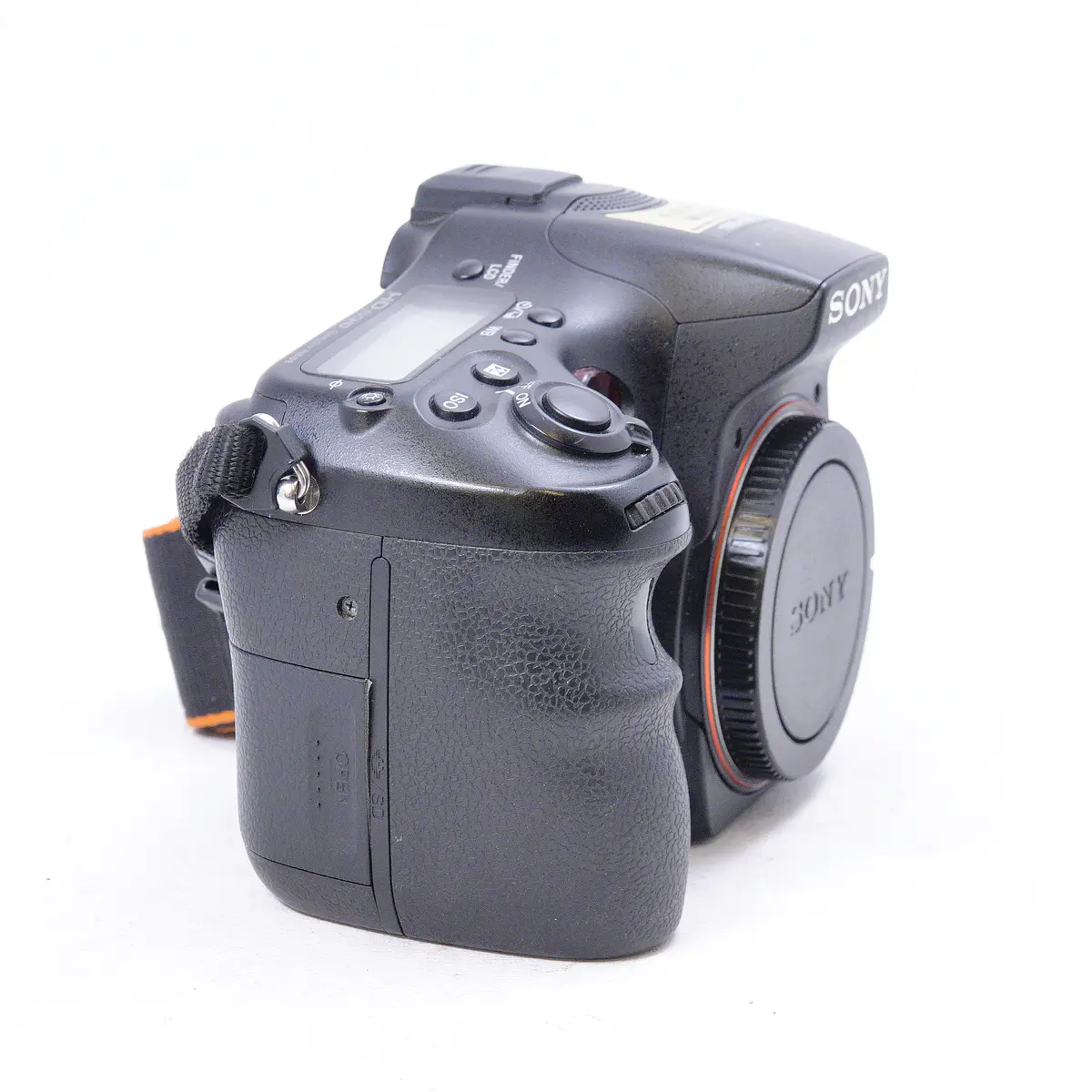 Sony Alpha A77 DSLR - Usado