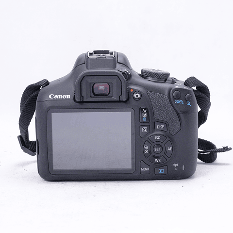 Canon EOS Rebel Kit T7 18-55mm III DSLR - Usado