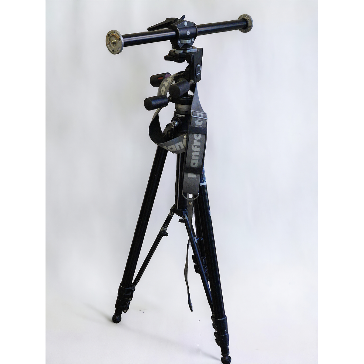 Tripode Manfrotto 075B - Usado