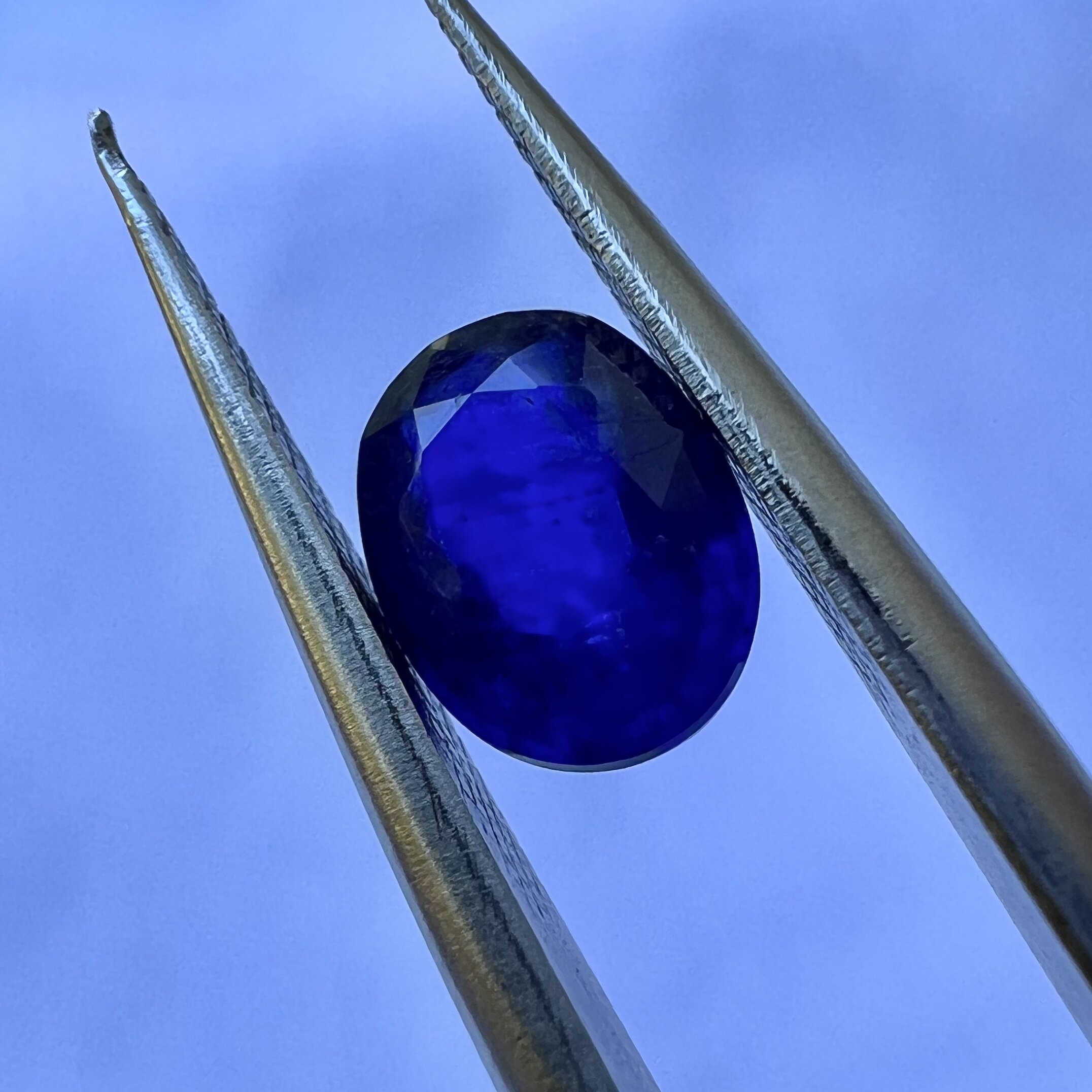 Zafiro-1.80ct-7.9x5.9mm