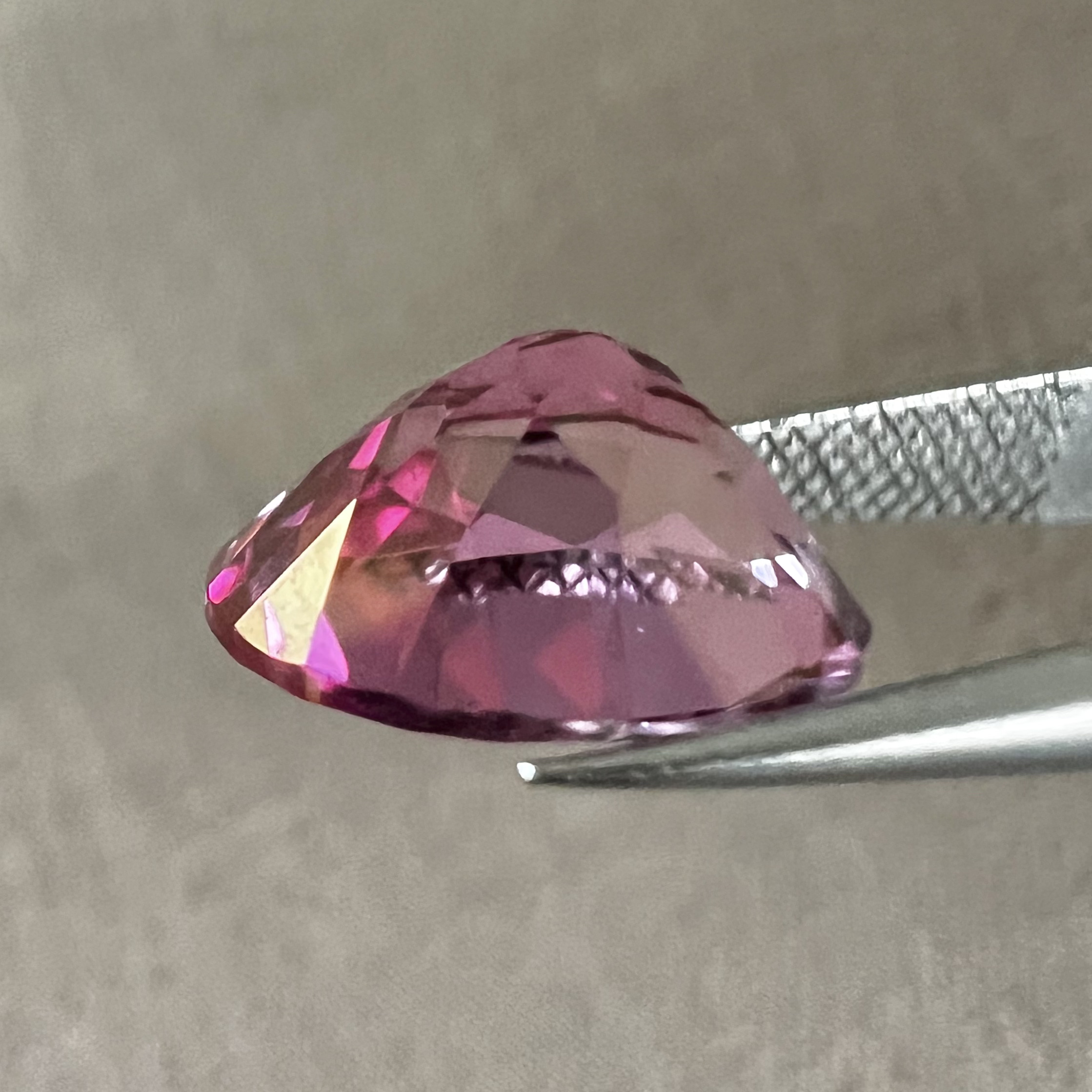 Topacio Rosa-2.920ct-9.7x7.8x5mm