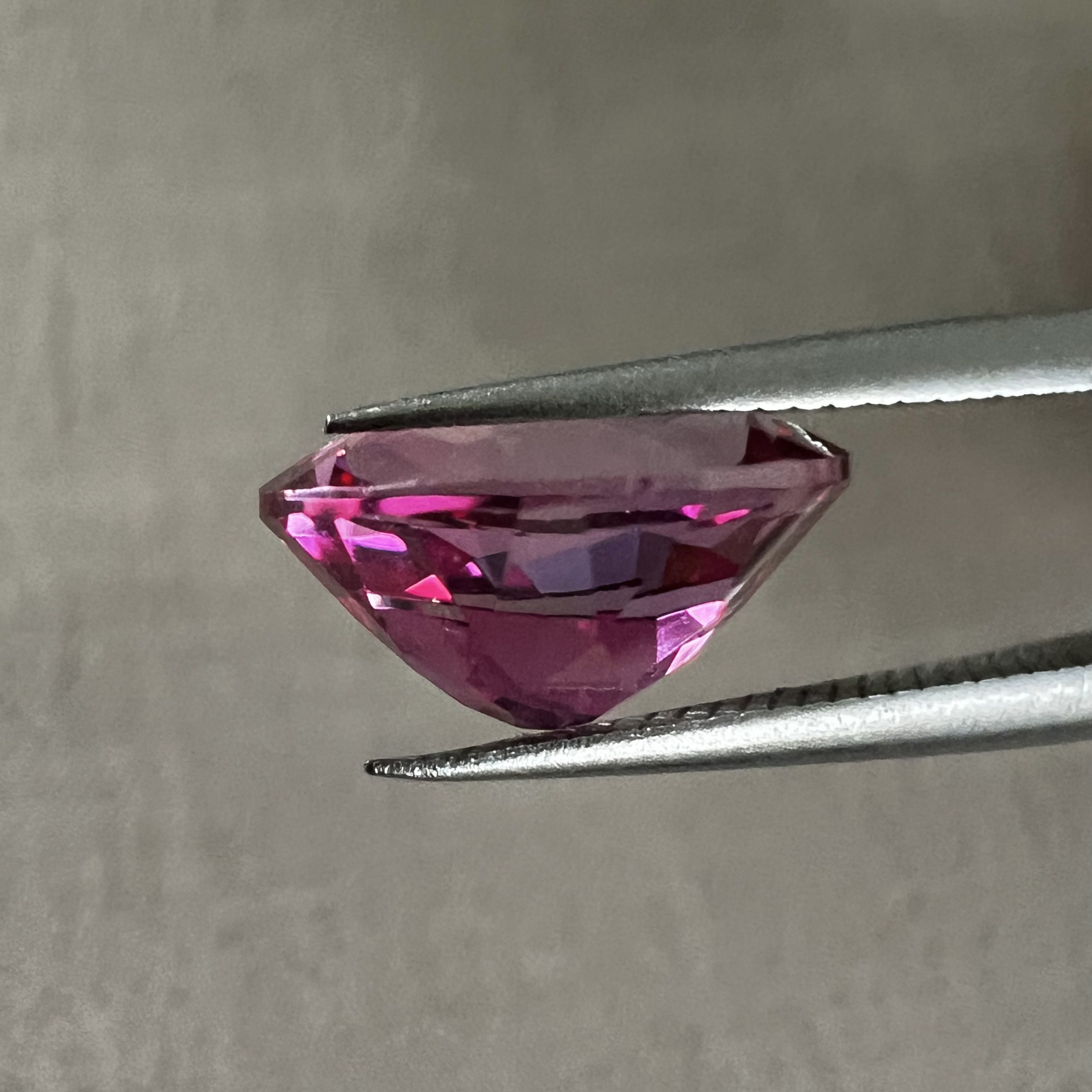 Topacio Rosa-2.920ct-9.7x7.8x5mm