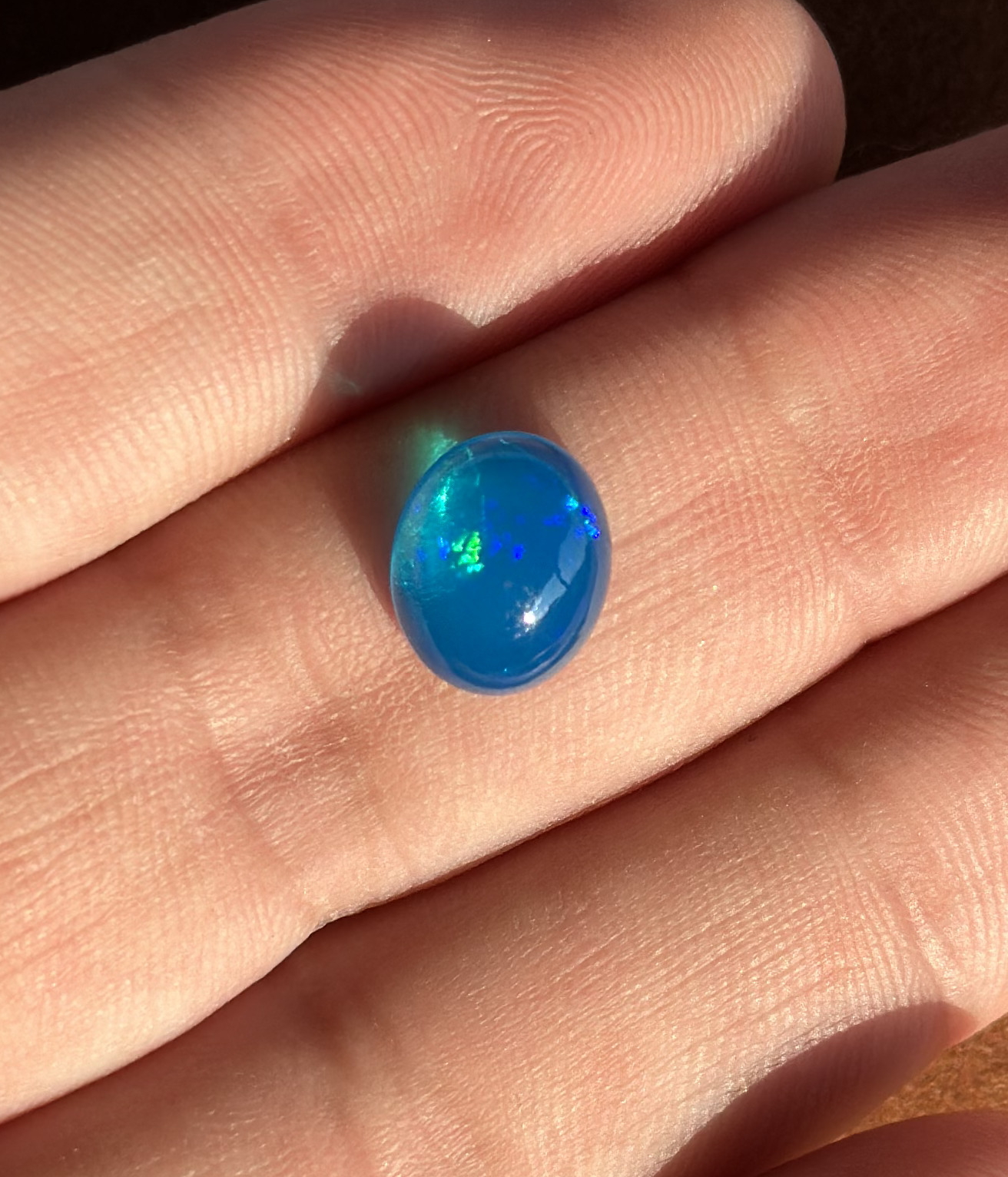 Ópalo azul-2.41ct-10.54x8.7x5mm