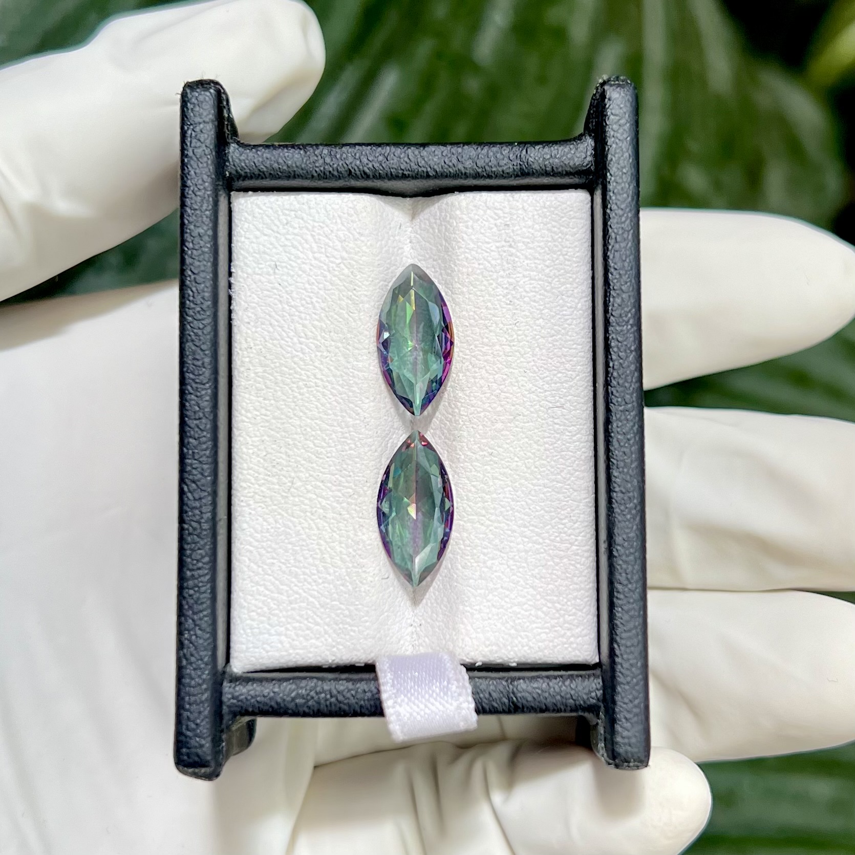 Topacio místico-2.00ct-14x7mm