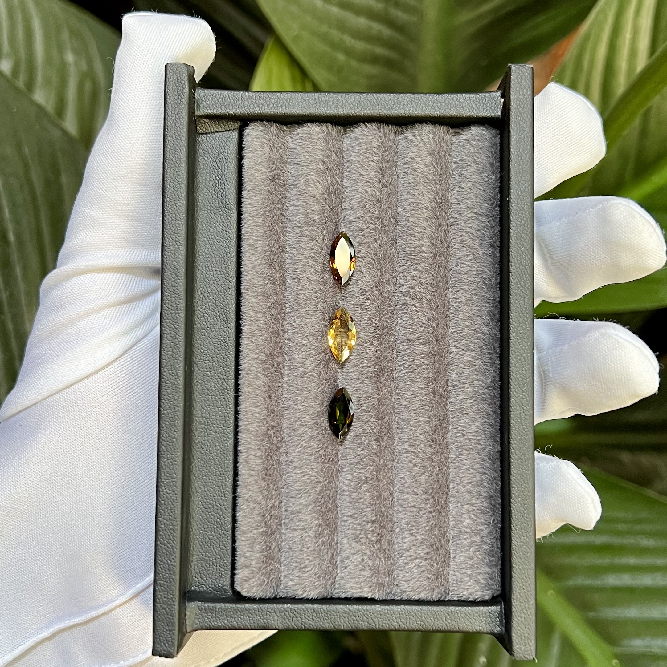 Turmalinas multicolores y multicortes en diferentes tamaños