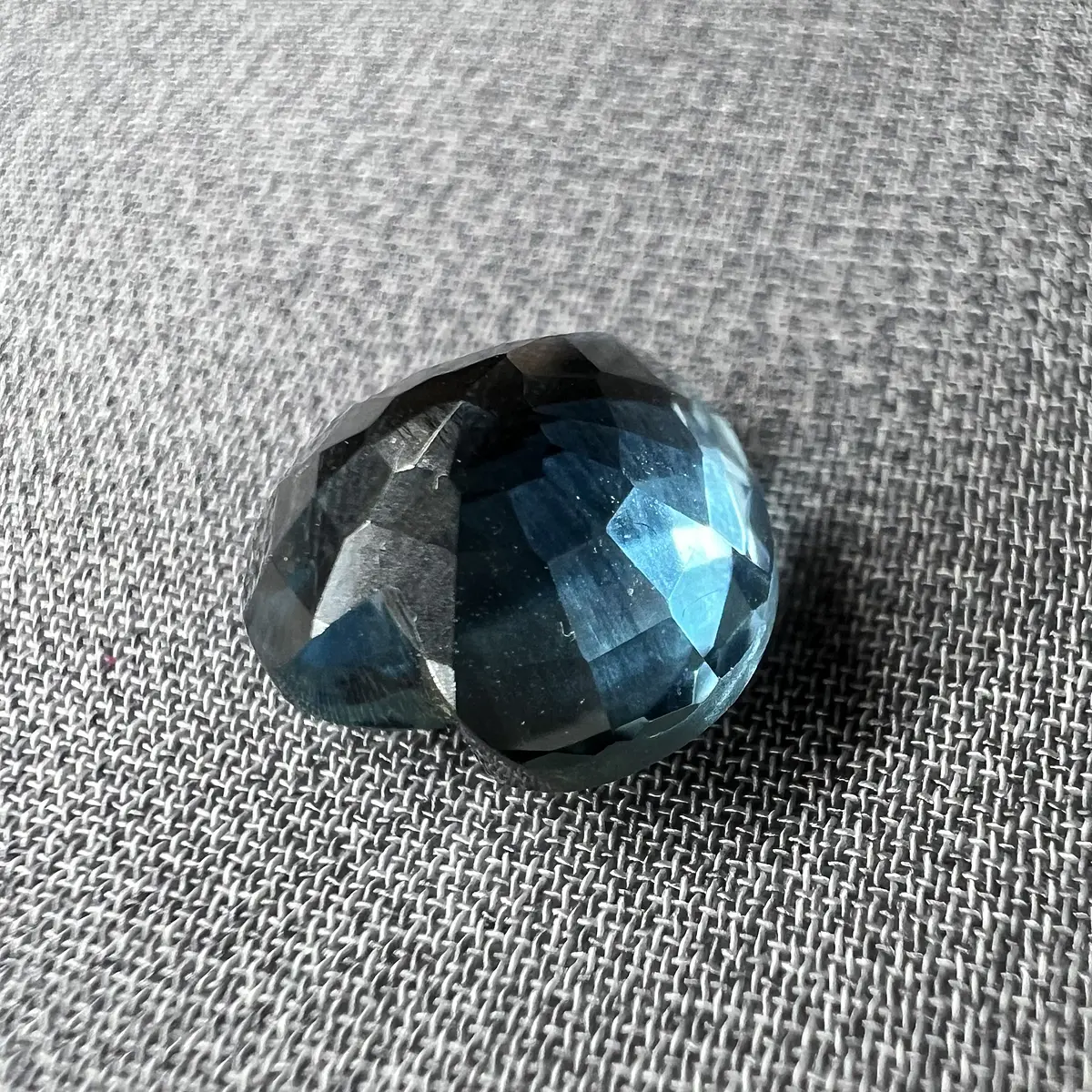 Topacio london blue-2.55ct-8.2x7.9x4.8mm | Versatto Gemas & Joyas