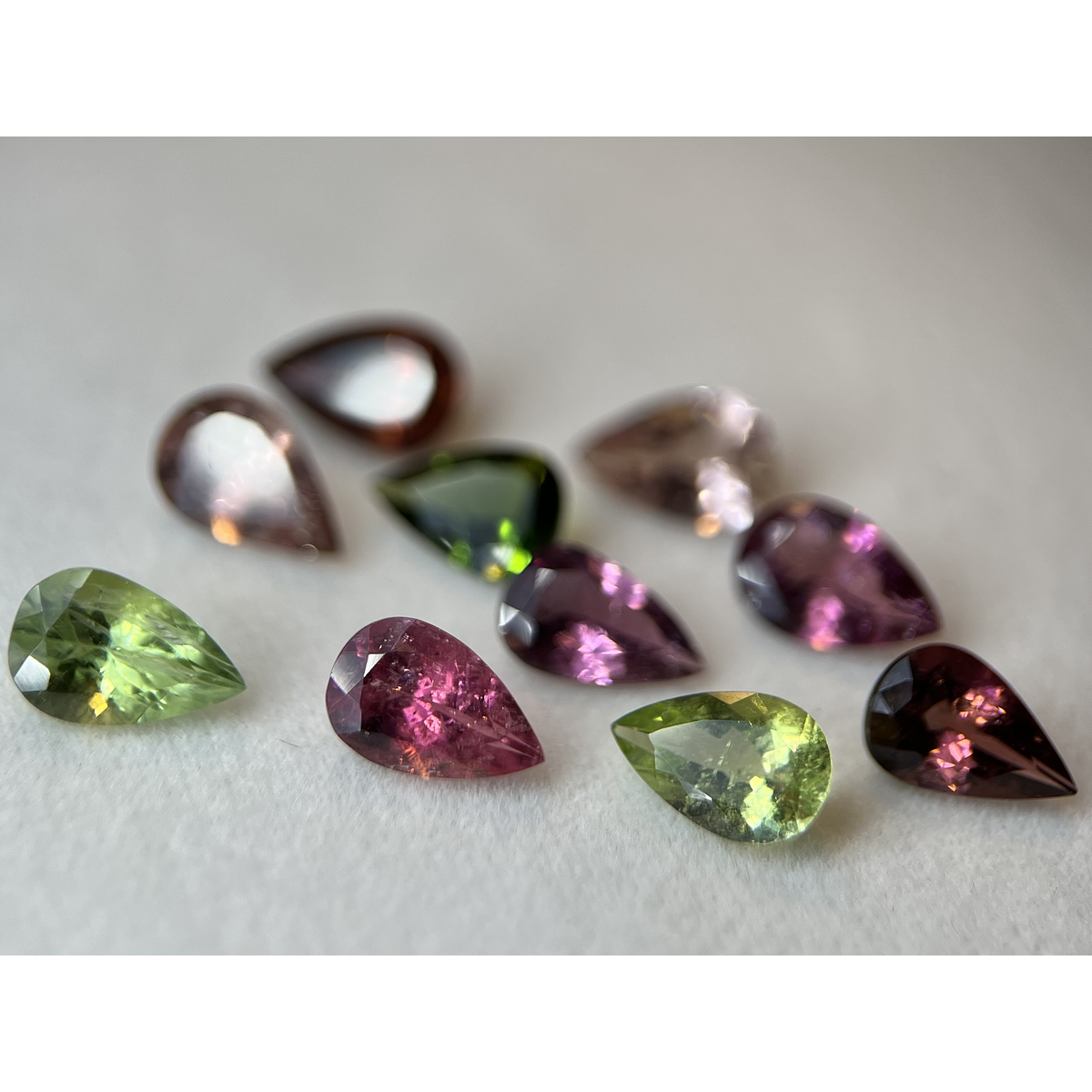 Turmalina multicolor-1.265ct-9x6mm | Versatto Gemas & Joyas
