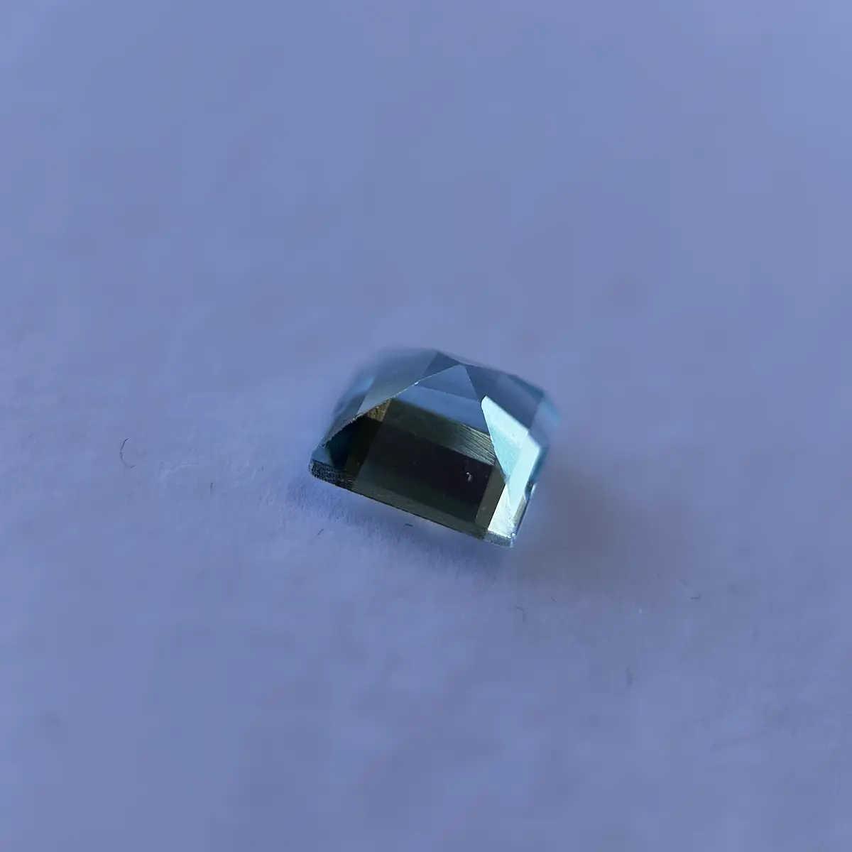 Topacio suizo-2.50ct-7.8x7.7x4.2mm | Versatto Gemas & Joyas