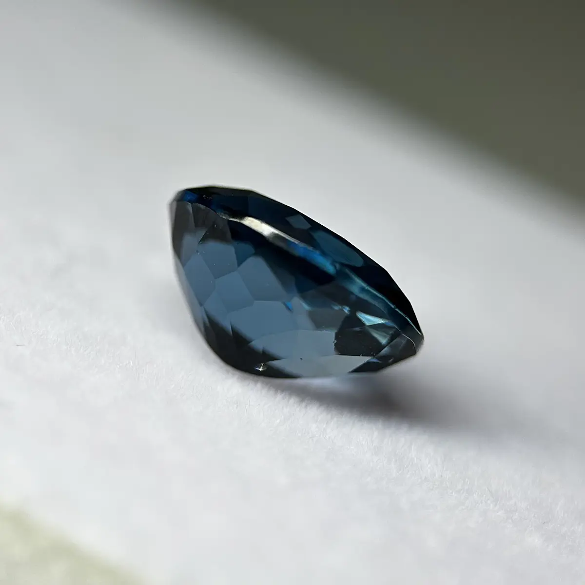 Topacio london blue-2ct-9.2x7.1x4.2mm | Versatto Gemas & Joyas
