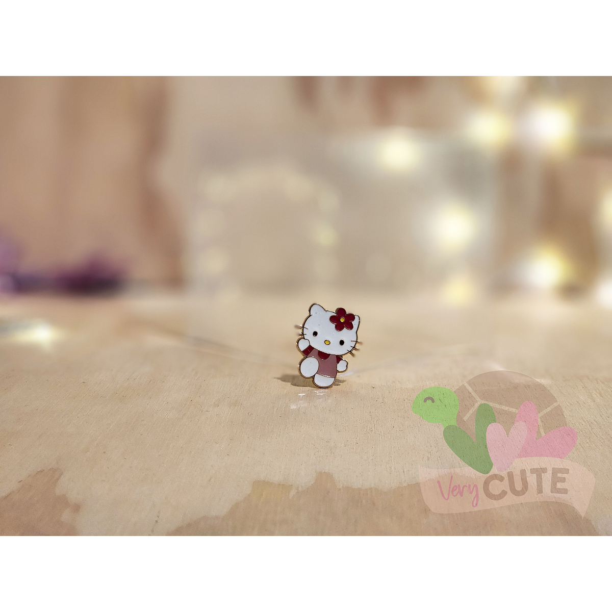 Pin Hello Kitty - Varios Diseños