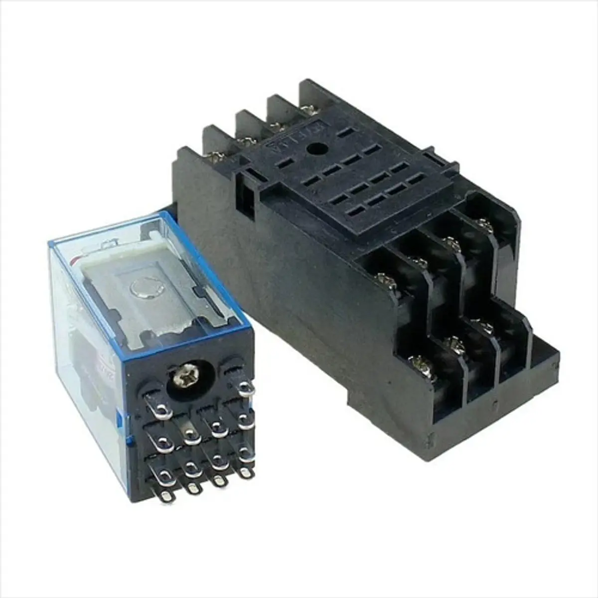 Relé 12v Dc Transparente, 4no + 4nc, 8a, Incluye Base