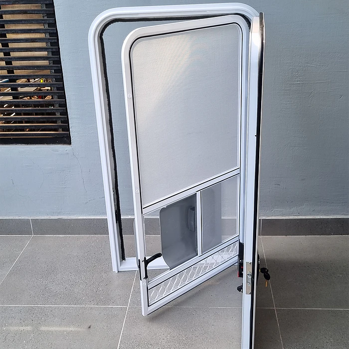 Puerta para Camper y Carro 625x1115 mm