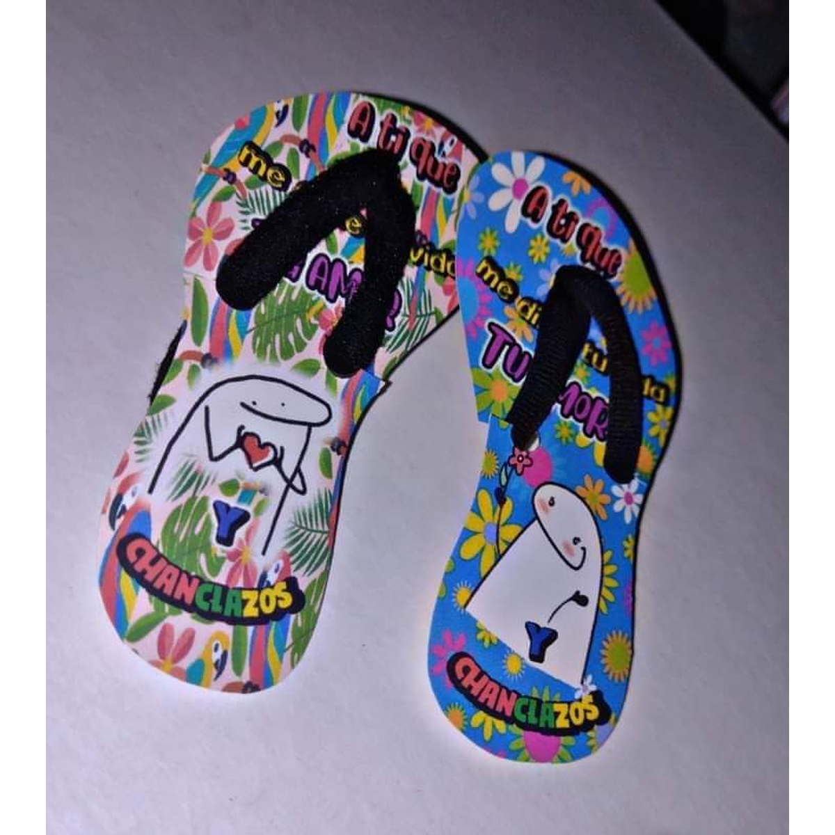 12 Archivos Chanclitas Mama Flork - Plantilla Power Point