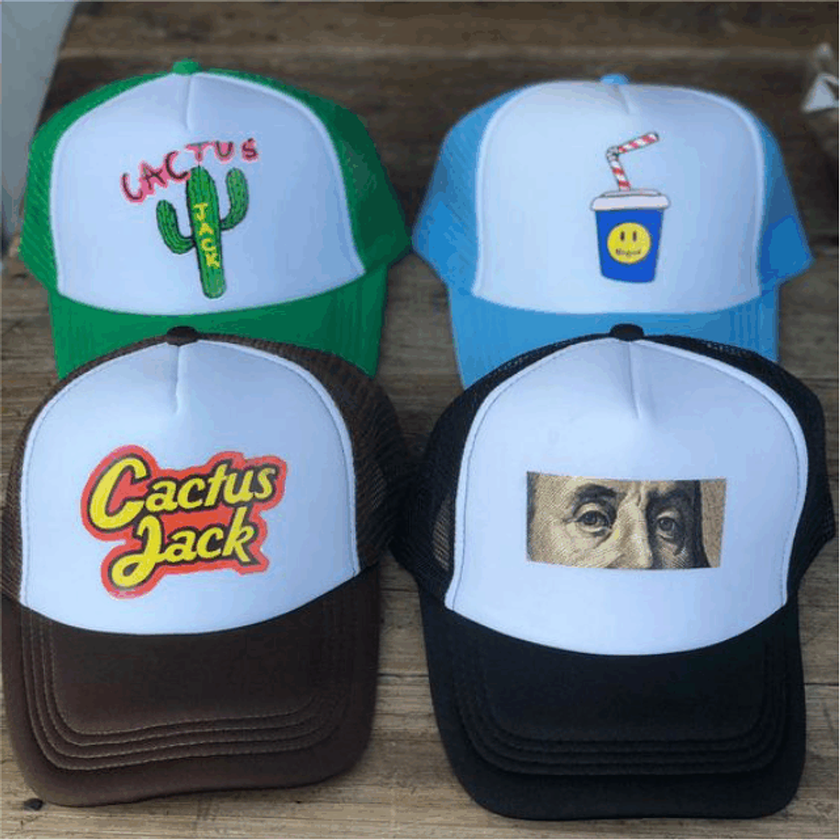 Gorras de malla marcadas con DTF